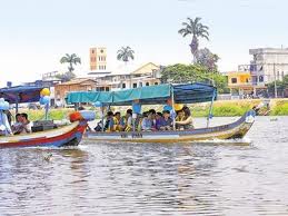 Le carles: Cantón Daule