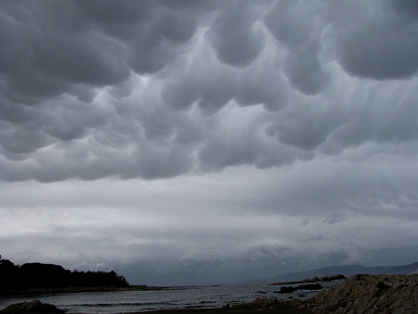 El temps a l'Escala: Atles de núvols i meteors (Explicatiu i fotogràfic)