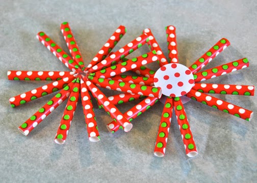 kerstie pederson: Paper Straw Christmas Pinwheel Craft