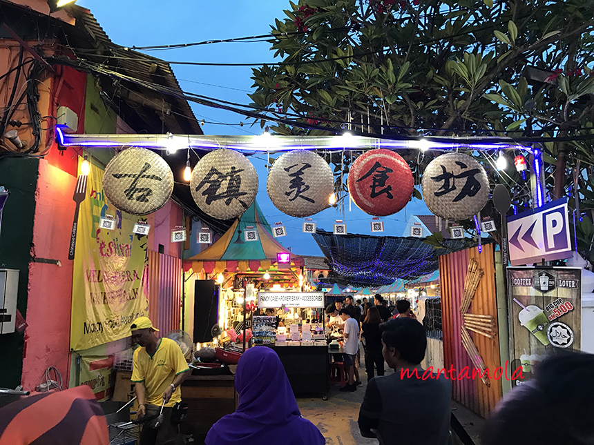 manta blog: Jonker Walk of Malacca