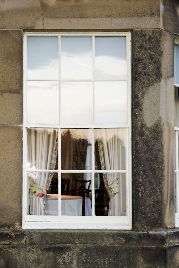 Caroline Hancox Photography: Looking into windows part 3