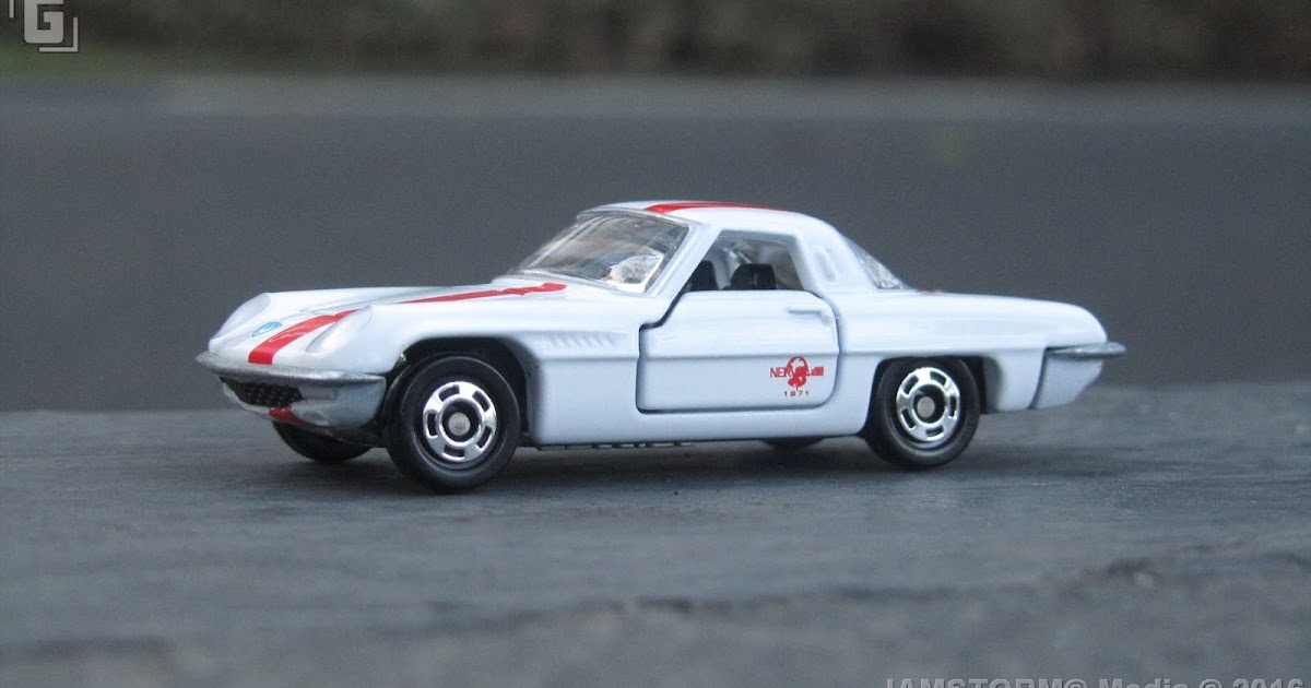 GeekMatic!: Dream Tomica: NERV Official Business Coupe