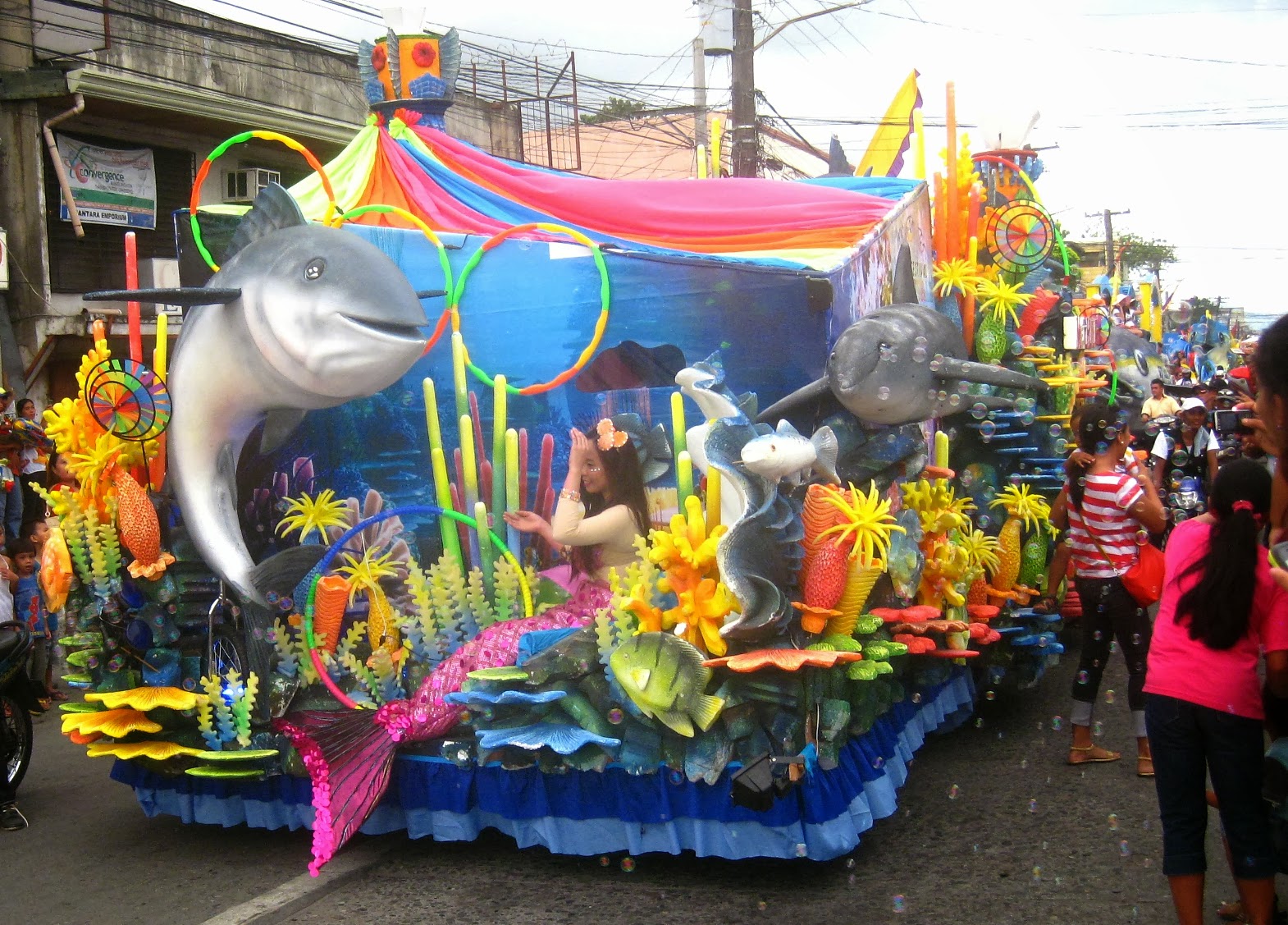 The Walking Tripod: Festival Photos: General Santos Tuna Float Parade 2013