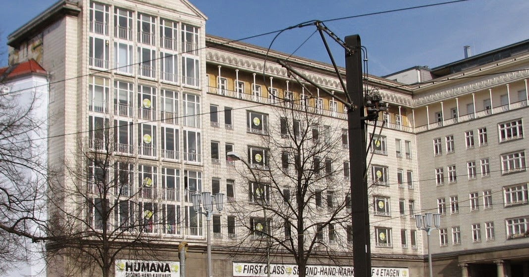 Bazooka Crafts: Thrifting in Berlin ~ Humana Frankfurter Tor