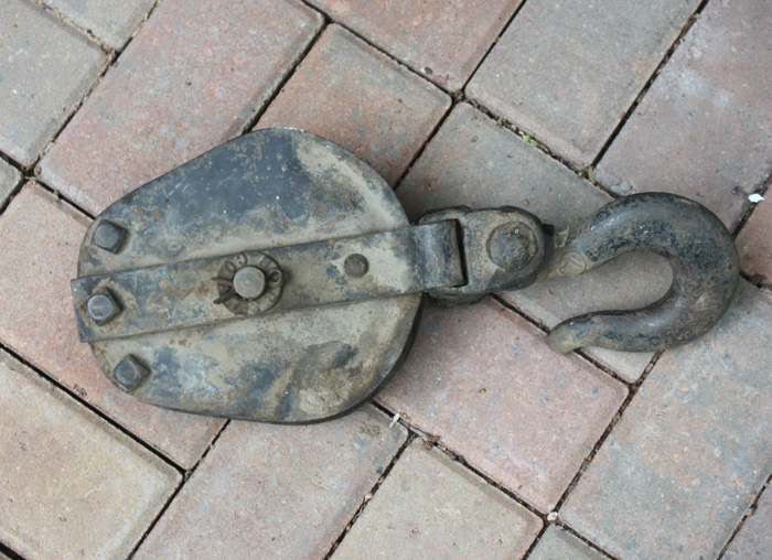 Wild Rose Vintage: Return to the Barn Sale!!!