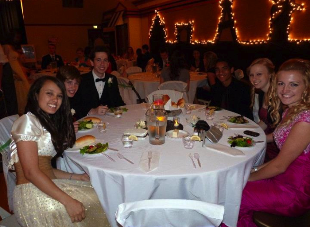 A Harmonious Combination : "A Night in Paris"