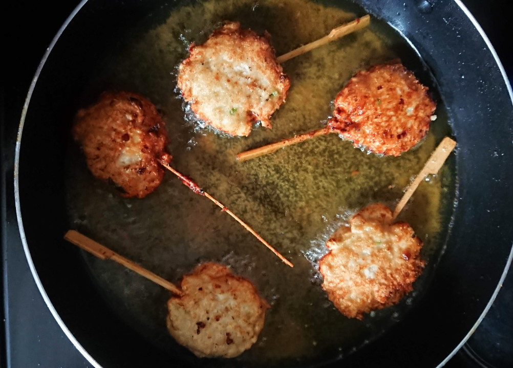 Allergy Friendly Chicken 'Popsicles' | Limitless Allergies