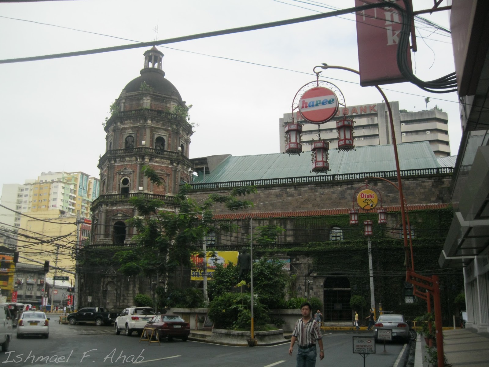 A Walk through Quintin Paredes Street |Filipino Sojourner
