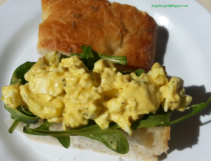 Frugal NYC Girl: Pret A Manger's Curry Egg Arugula Sandwich