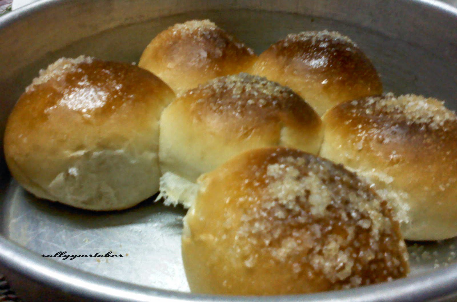 ROTI BAN MANIS - Dairi Sally