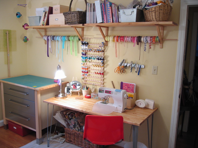 Eight Attractive Workspace Decorating Ideas with Amazing Inspiration