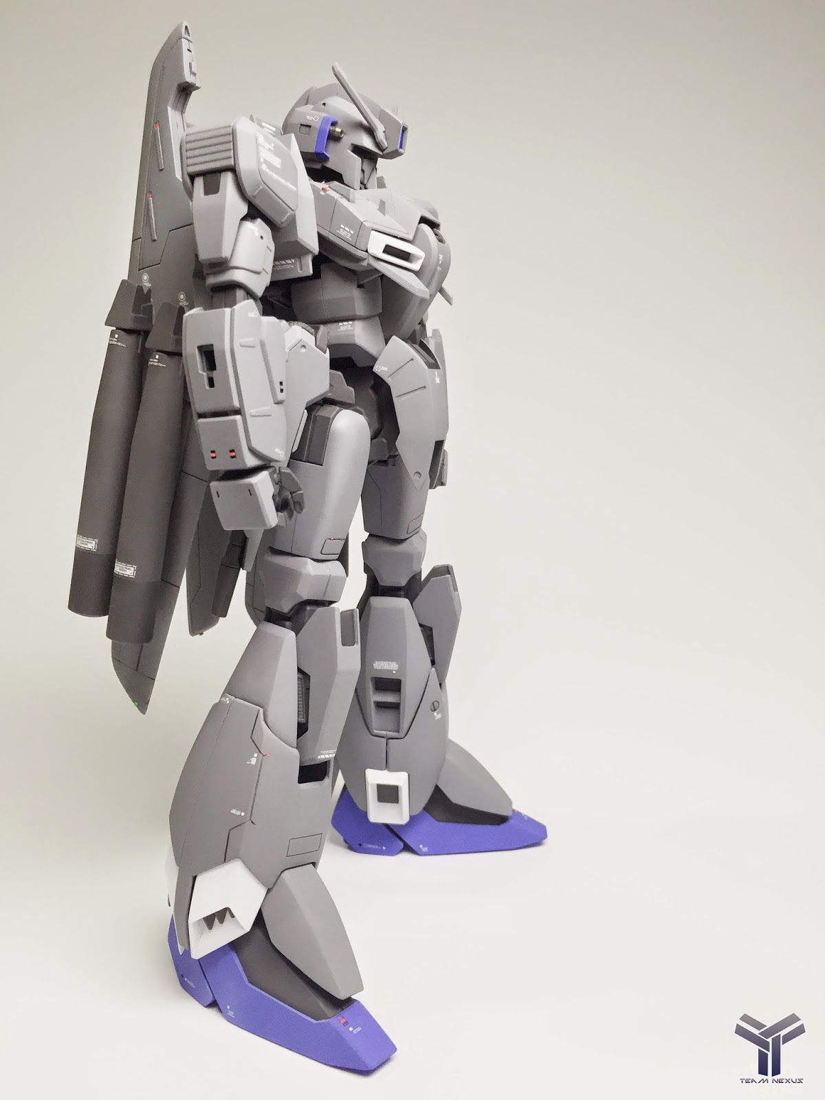 Custom Build: MG 1/100 Zeta Plus