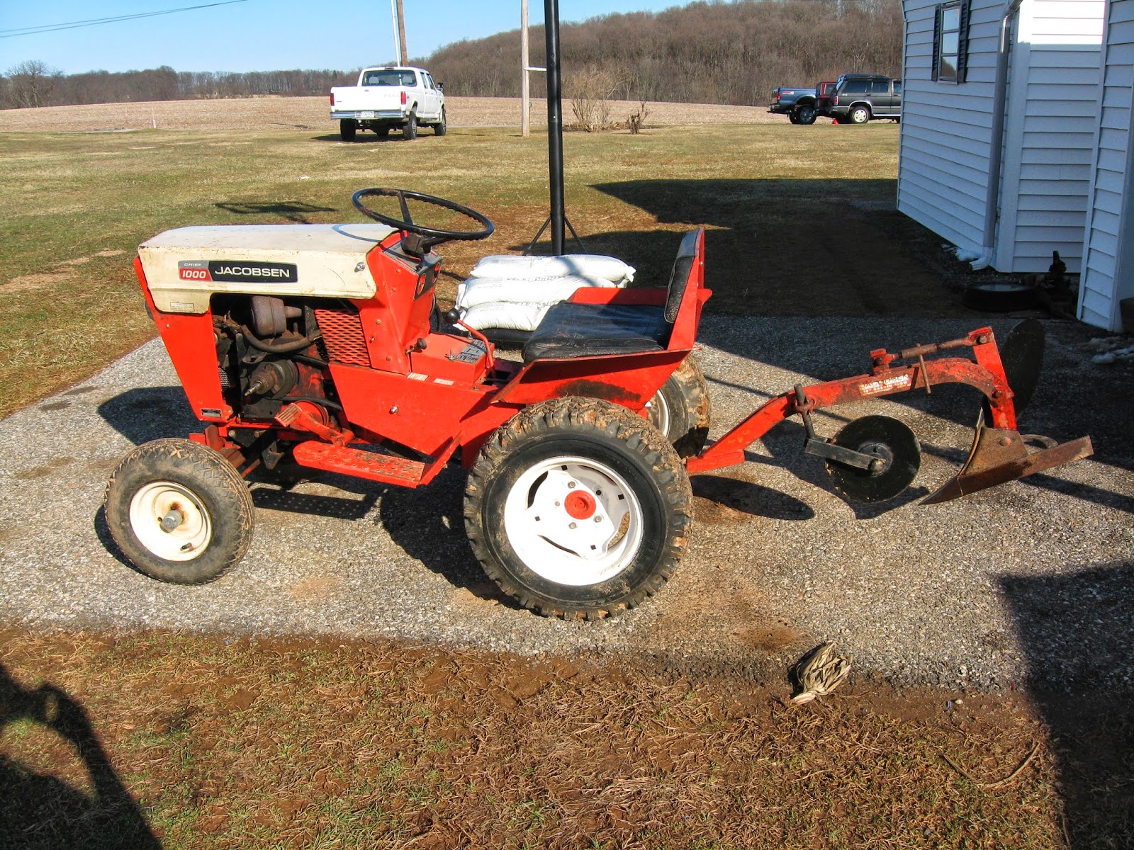 Jacobsen Chief GArden Tractors: 2014