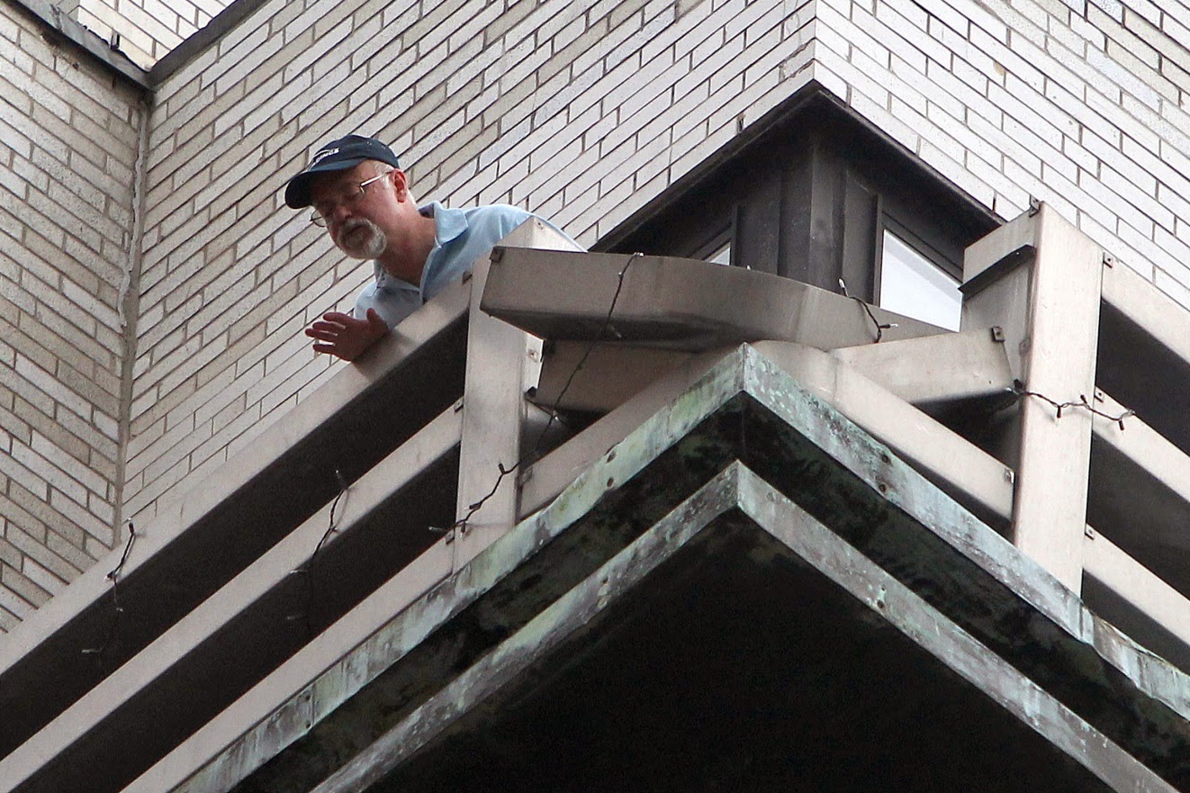 MEC&F Expert Engineers : RAILING FAILURES AND NEW YORK CITY FAÇADE ...