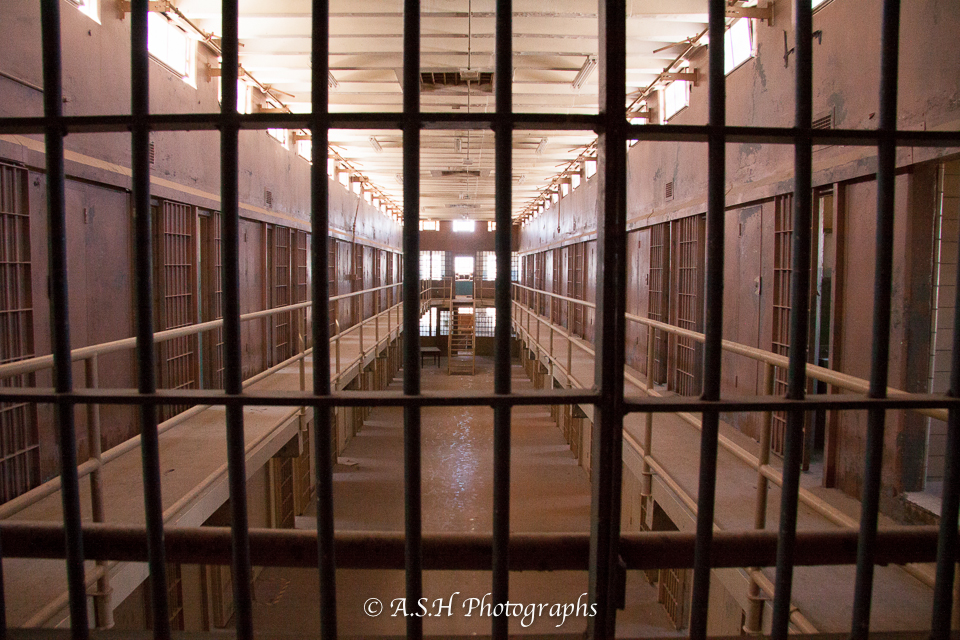 A.S.H Photographs: The 1980 Riot at Old Main State Penitentiary in ...