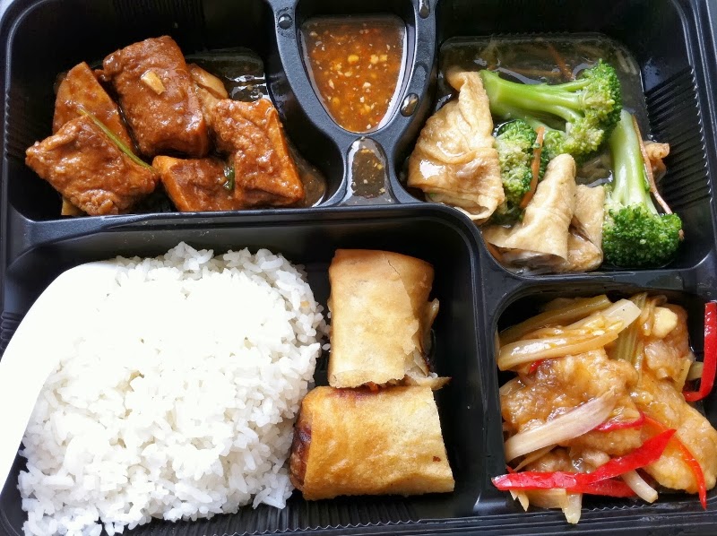 Sunny's Vegetarian Foodhunt: Bento set from 素食林 (Su Shi Lin) Happy Realm