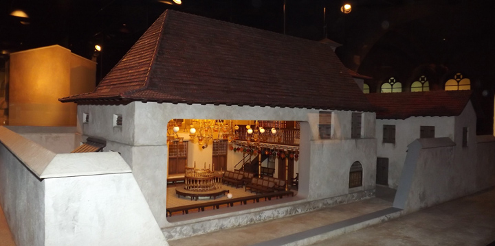 Jews of Cochin: Paradesi Synagogue at Beit Hatfutsot, the Museum of the ...