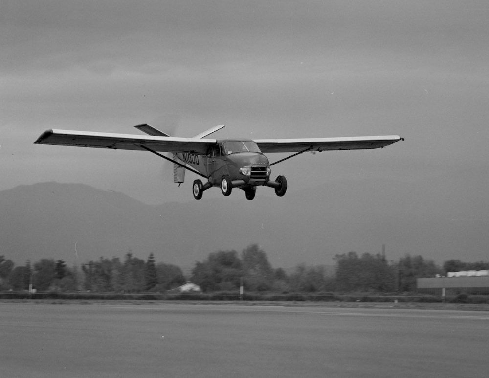 Vintage Photos of 12 Cool Flying Cars That Really Existed in the Past ...