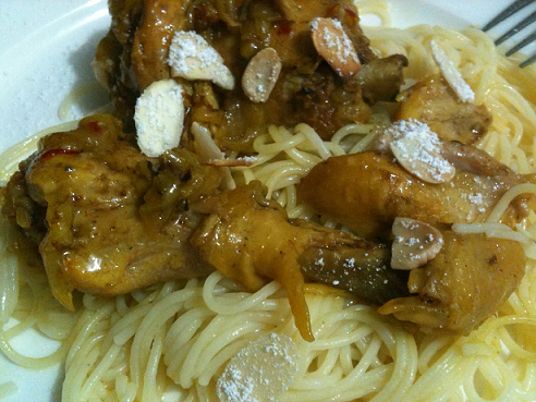 Sia's Cooking Blog: Chicken Madfoun with Vermicelli & Almonds