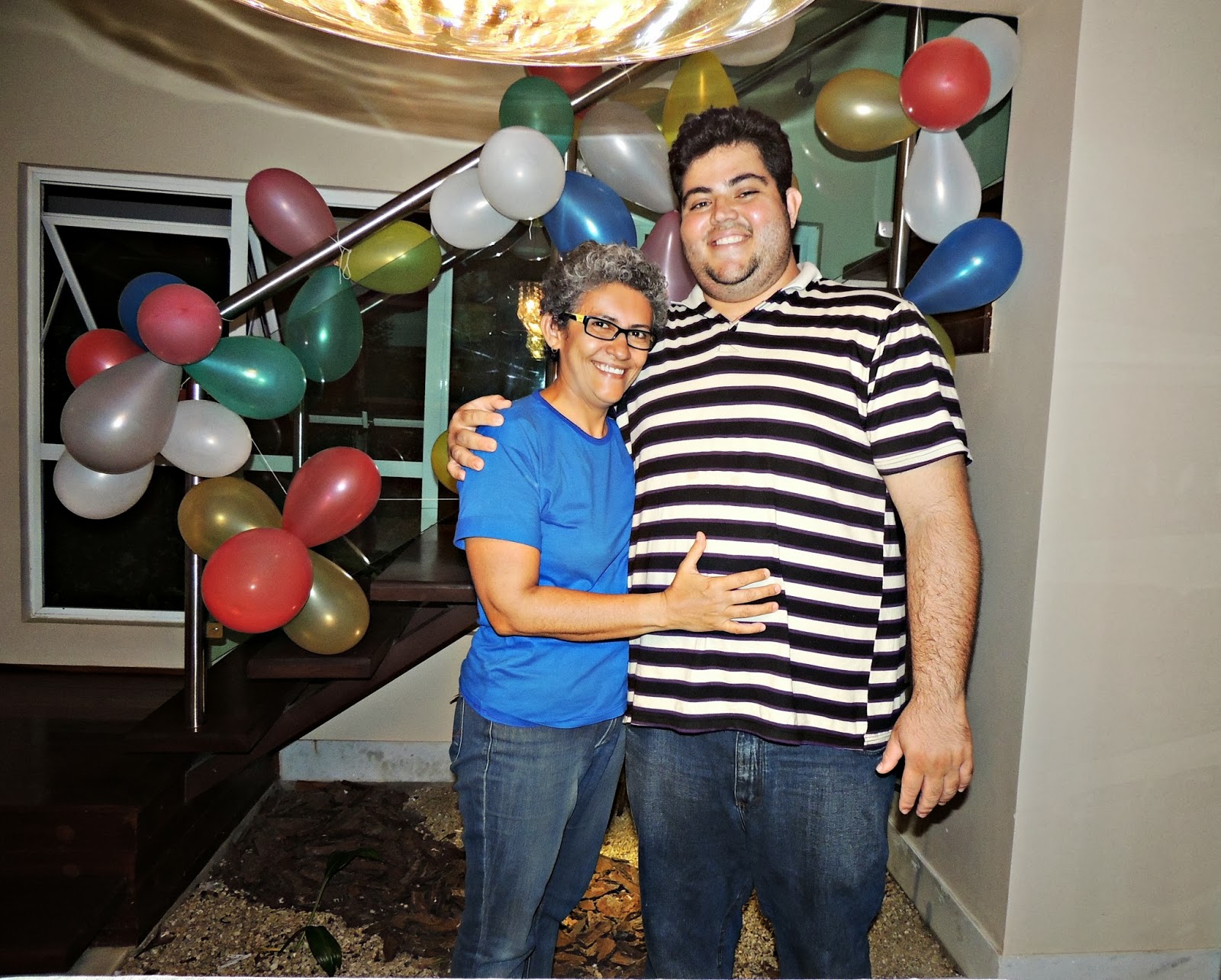 Familiares e Amigos cantam parabéns para José Henrique de Araújo Neto ...