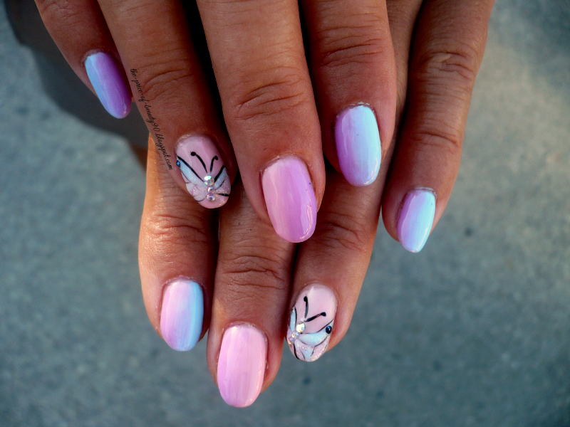 Kosmetyczne różności: Gradient hybrydą z motylkiem :)