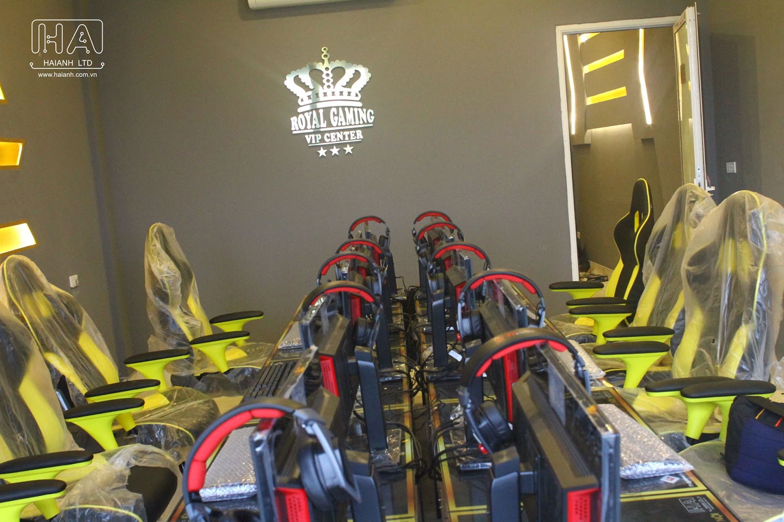 Royal Gaming VIP Center - Lắp đặt phòng net uy tín, nhanh chóng miền ...