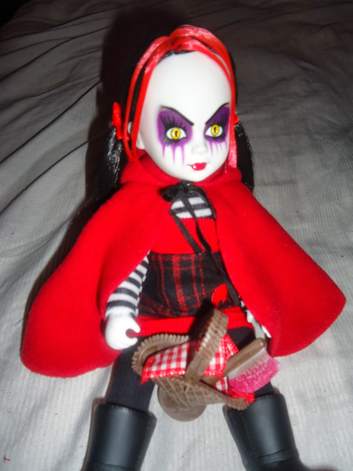 Leiden's Living Dead Dolls: Little Red Riding Hood