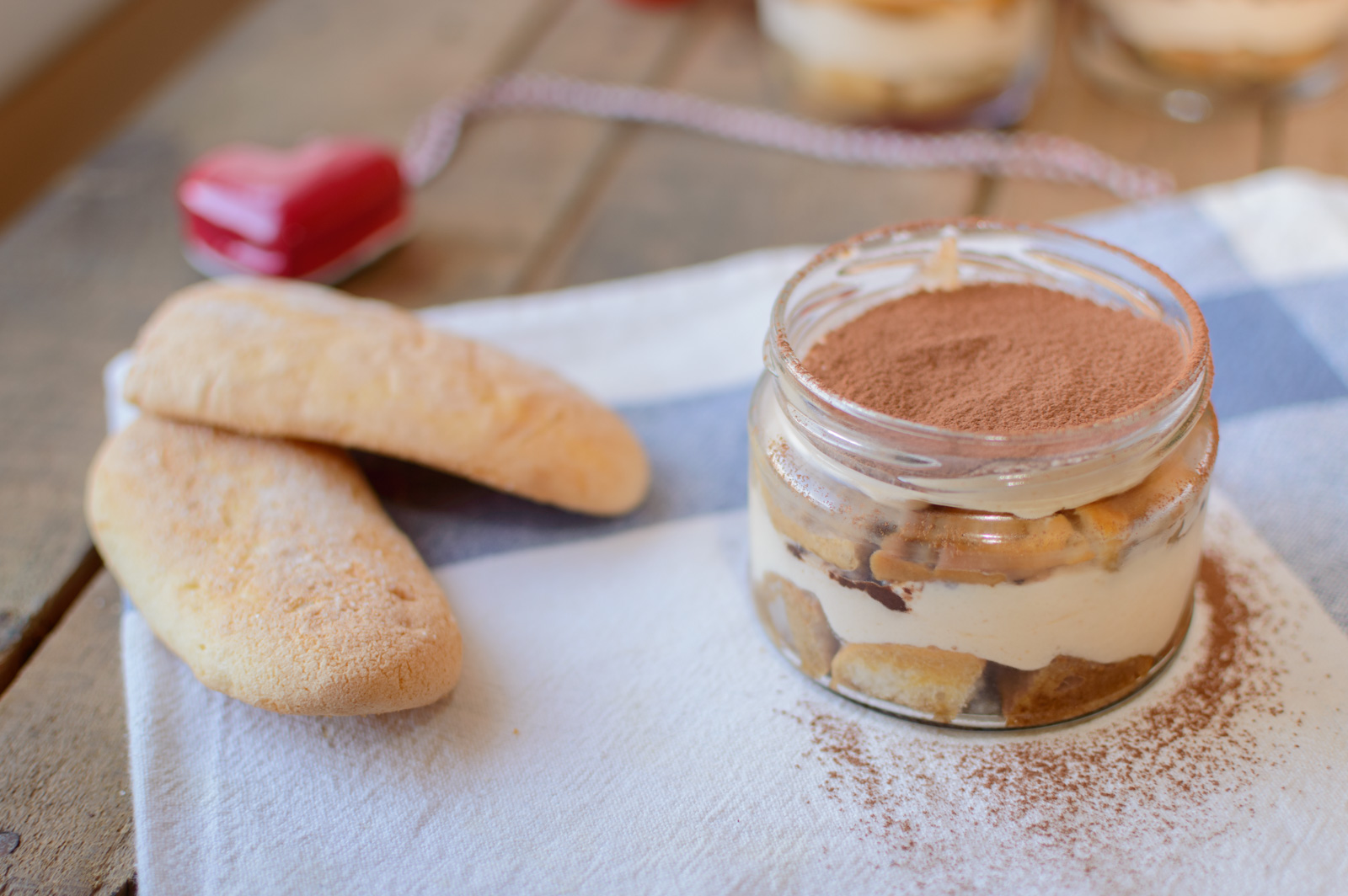LA GASTRONAUTA: Recetas que salen a la primera: Tiramisú casero