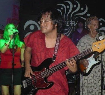 RONIECO, LAS MAS ORIGINALES CLASES DE GUITARRA