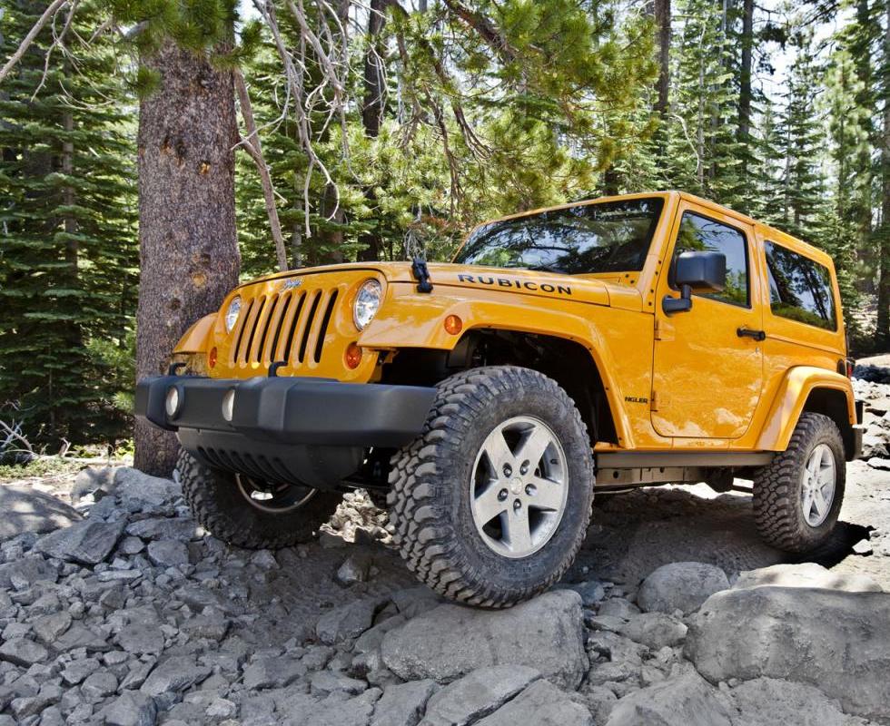 Vans Car: Wrangler gets Pentastar V6