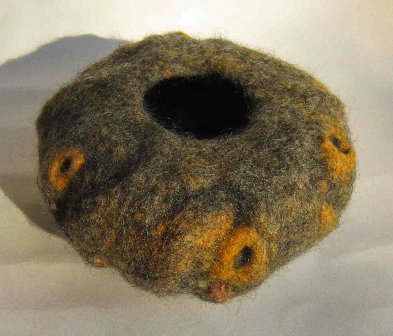 Teri Berry Creations: Felt Pods