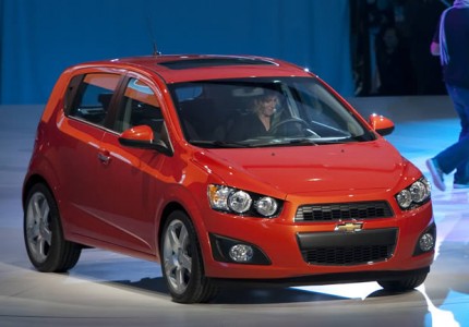 Chevrolet Sonic 2012 - Fotos e preços | Sazel Motors