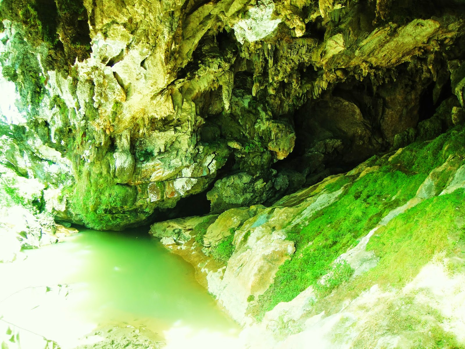 Cordillera village' crier : Sagada's Balangagan Cave, an underground ...