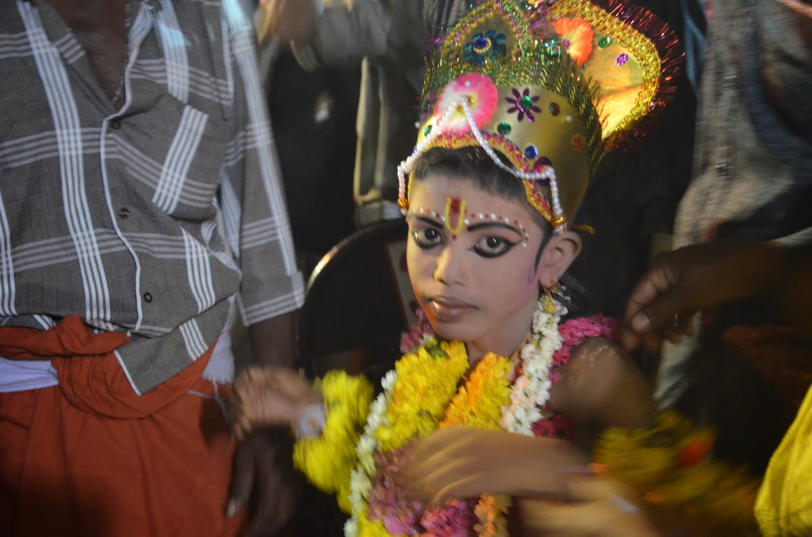 Attukalpongala: Kuthiyottam : the warriors of Attukal bhagavathy