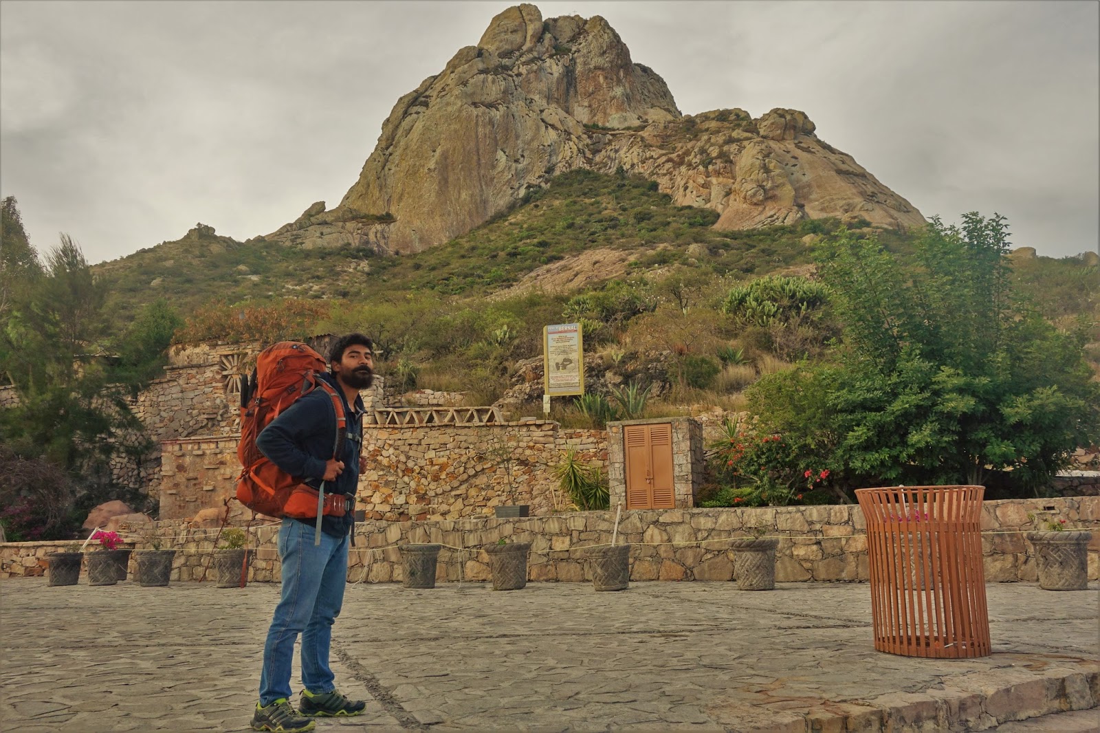 Bernal, Querétaro. - MochileroMX