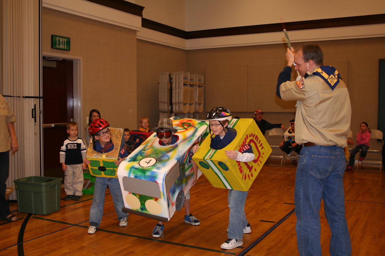 Akela's Council Cub Scout Leader Training: How to hold a hold a Cub ...
