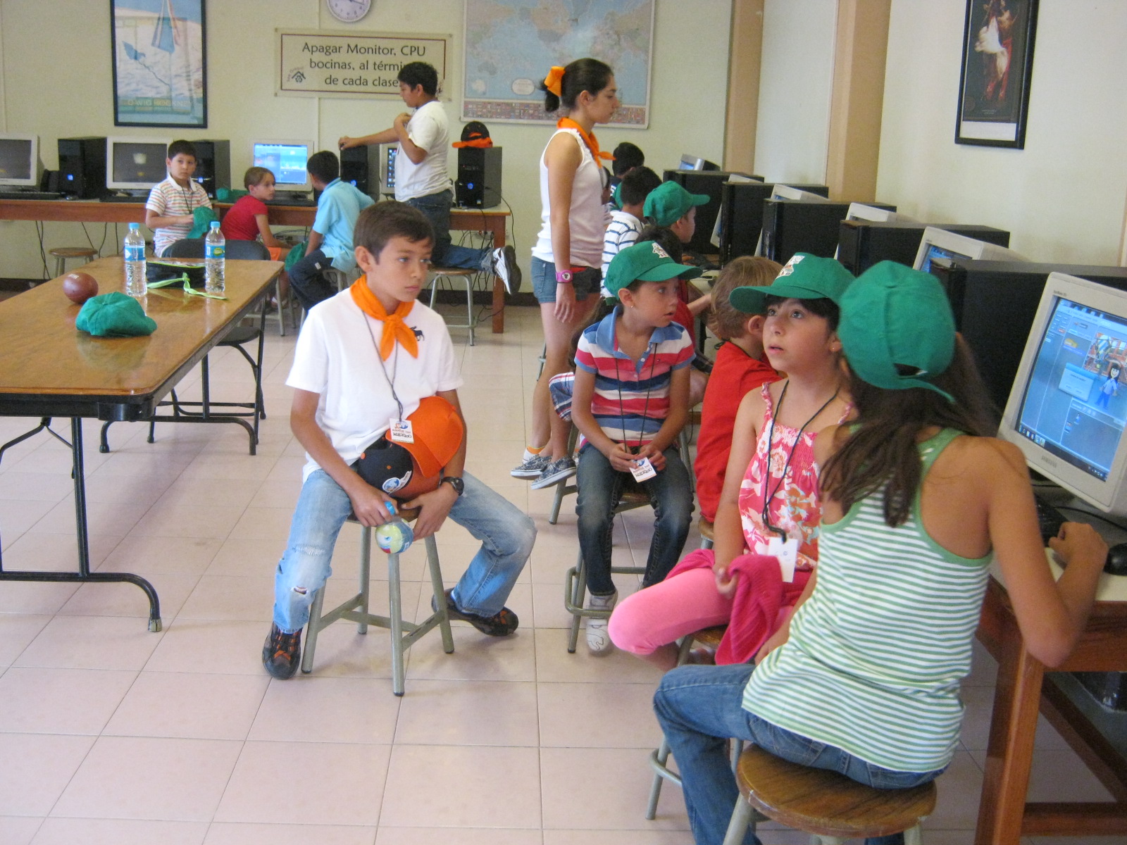 Proyectos de Scratch: DÍA SCRATCH