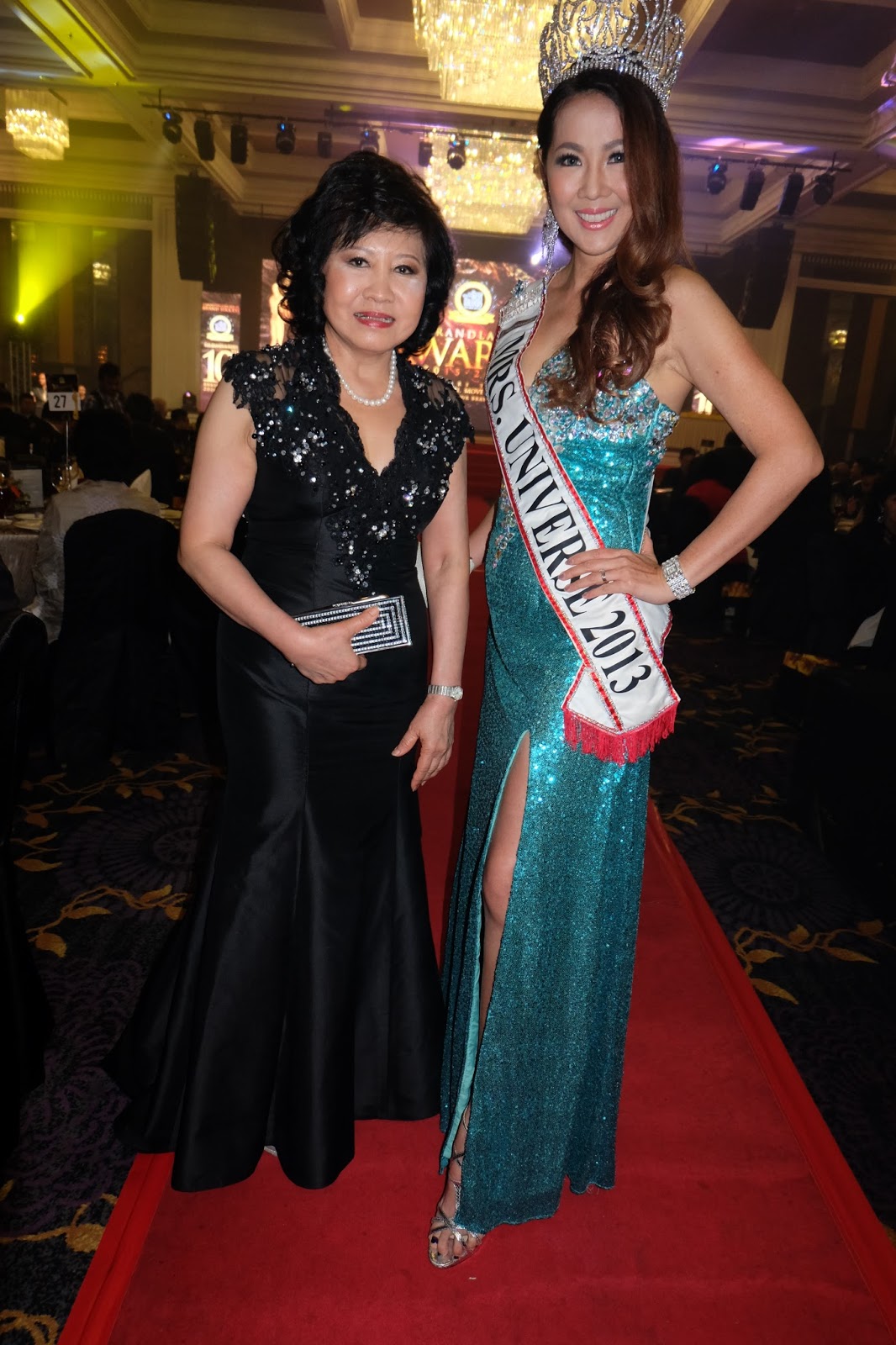 Kee Hua Chee Live!: BRANDLAURAETE CELEBRATES 10 GLORIOUS WITH GALA ...