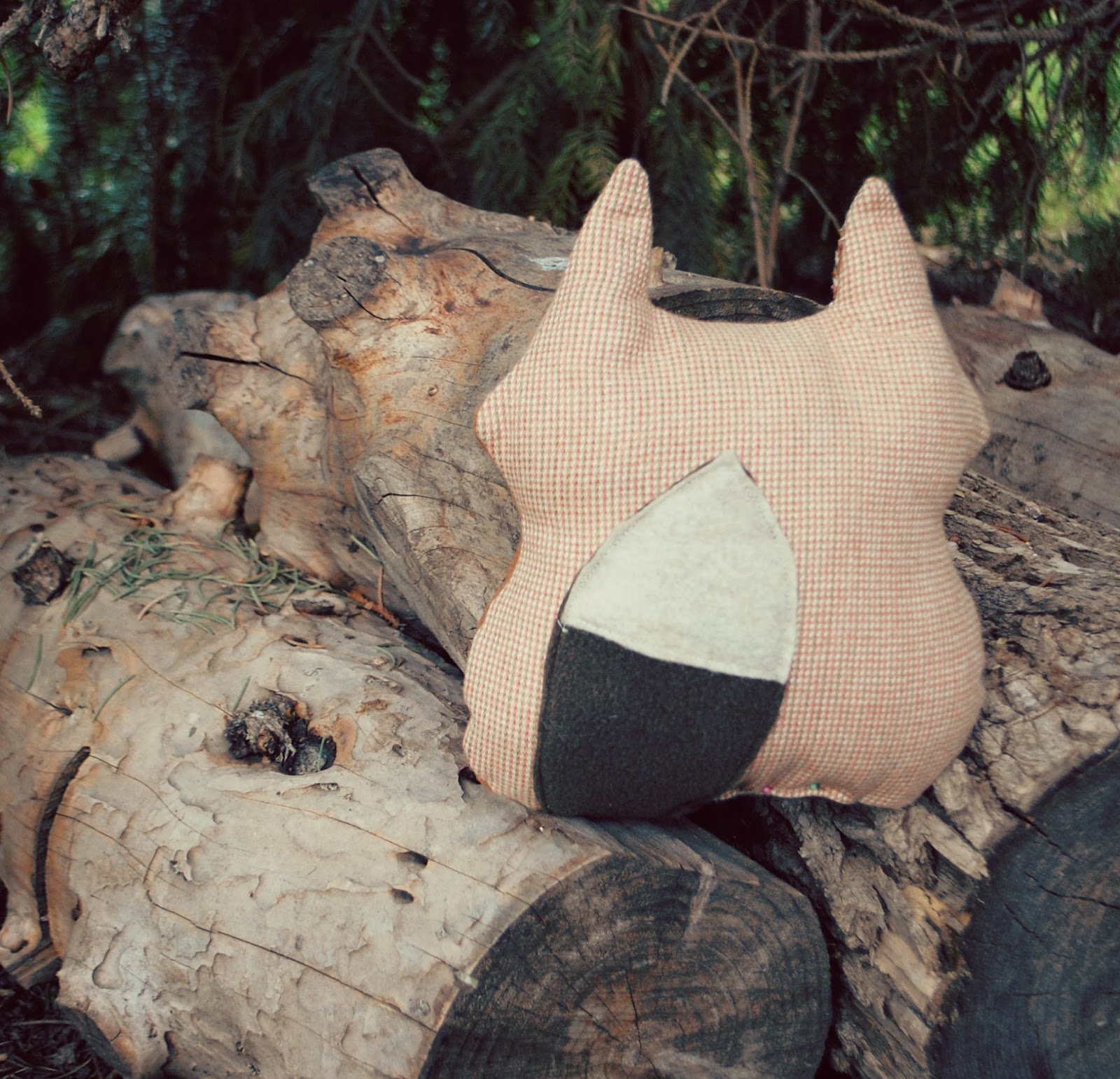 Toad's Treasures Lifestyle Family Blog by Emily Ashby: Easy Fox DIY ...