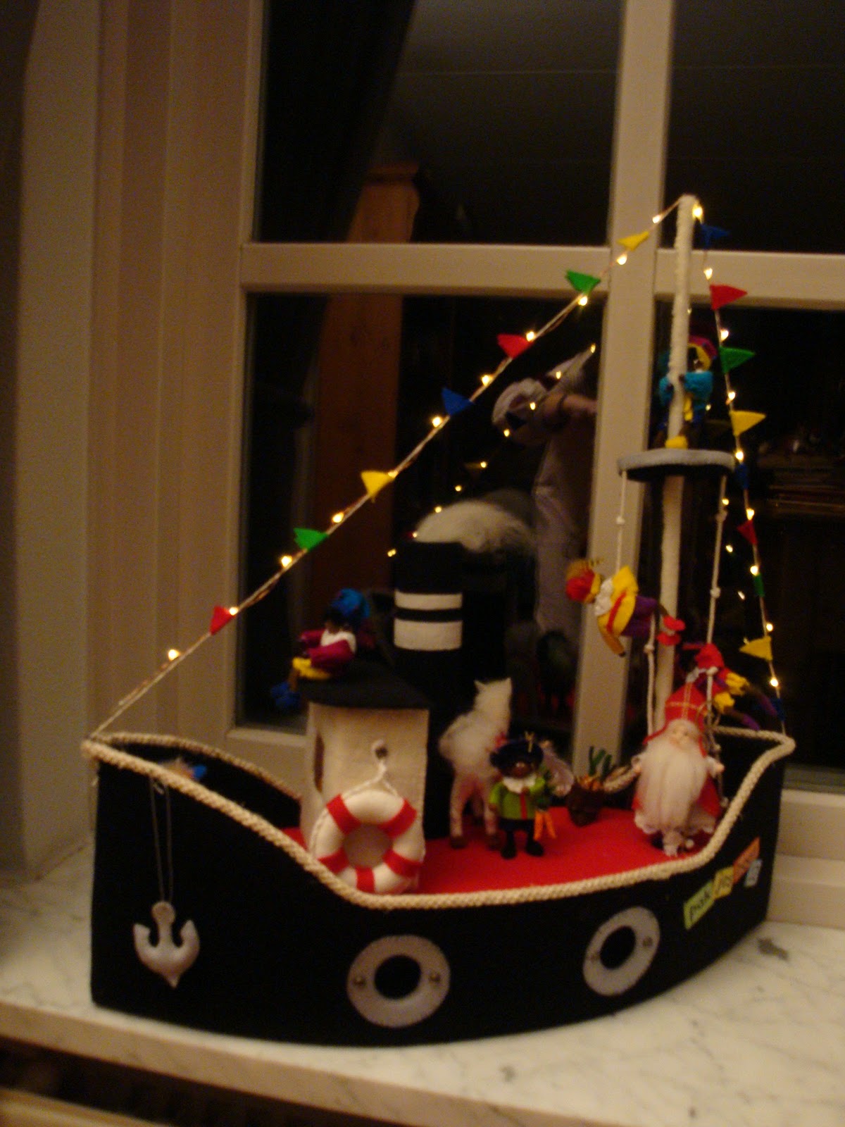 Atelier 't Koekendiefie: Zie ginds komt de stoomboot.......