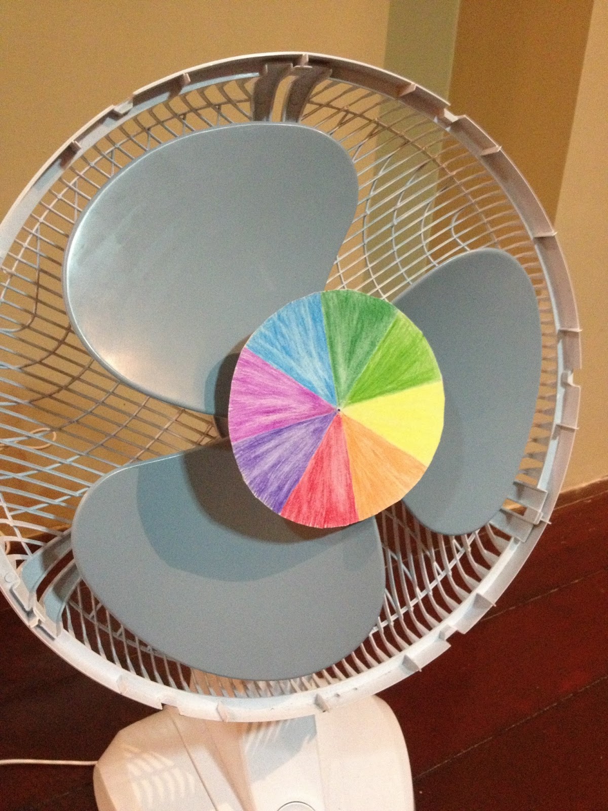 Coisa de Físico: Disco de Newton