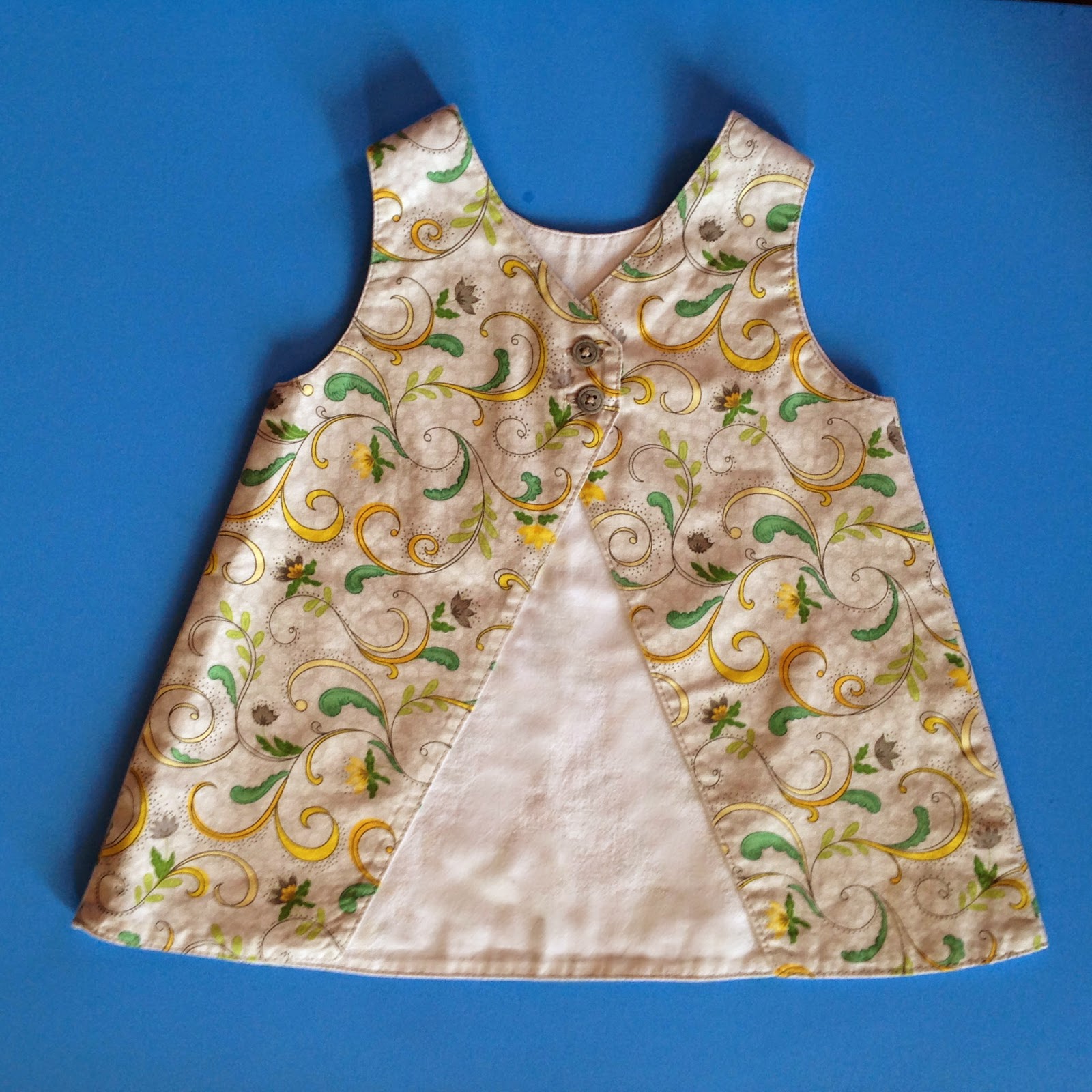 Year Of Dresses: Open Back Baby Dress