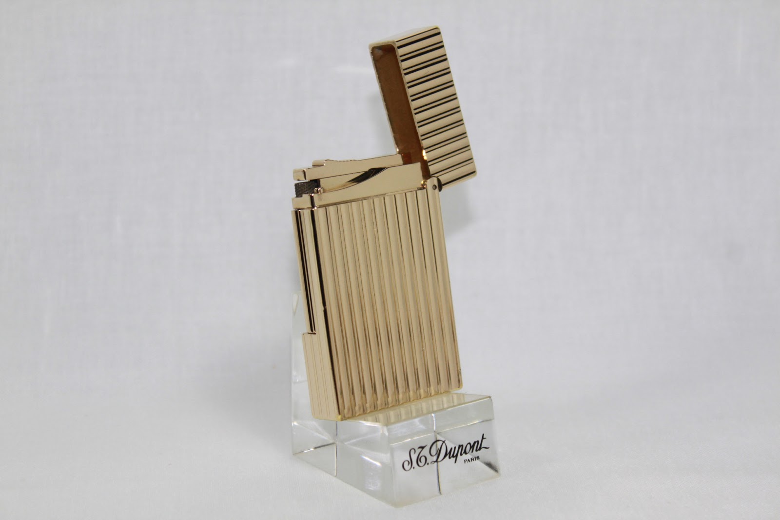 ziq S.T. DUPONT collections: ORIGINAL S.T.DUPONT LINE 2 GOLD WITH NICE ...