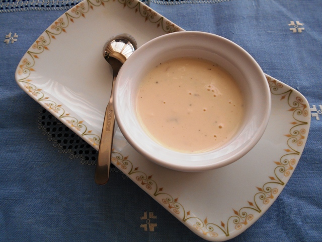 LIMÓN Y PIMENTÓN: Patatas Foster con salsa ranchera casera