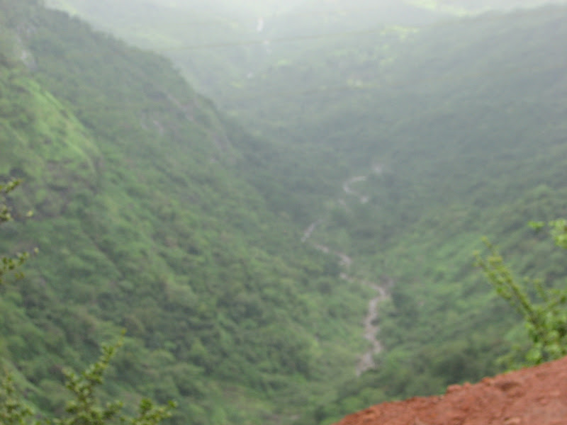 Matheran Trek - Dodhani Village to Sunset point