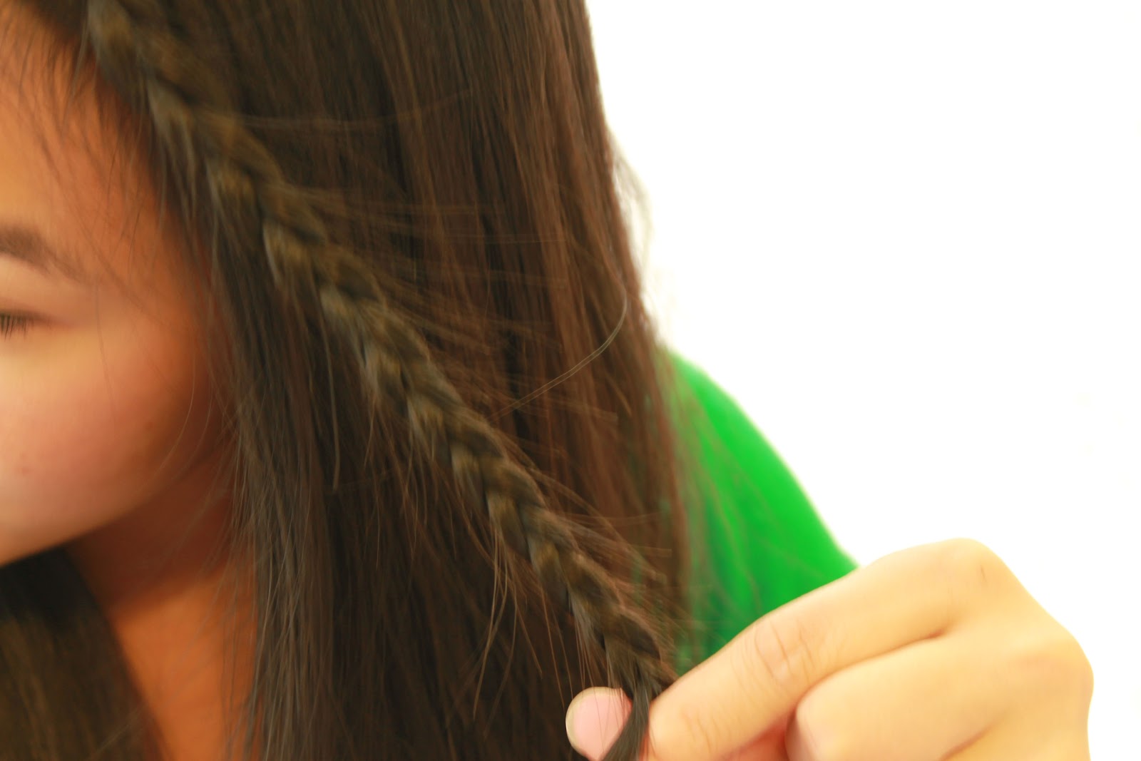 How-To: The Snake Braid - The Bella Insider