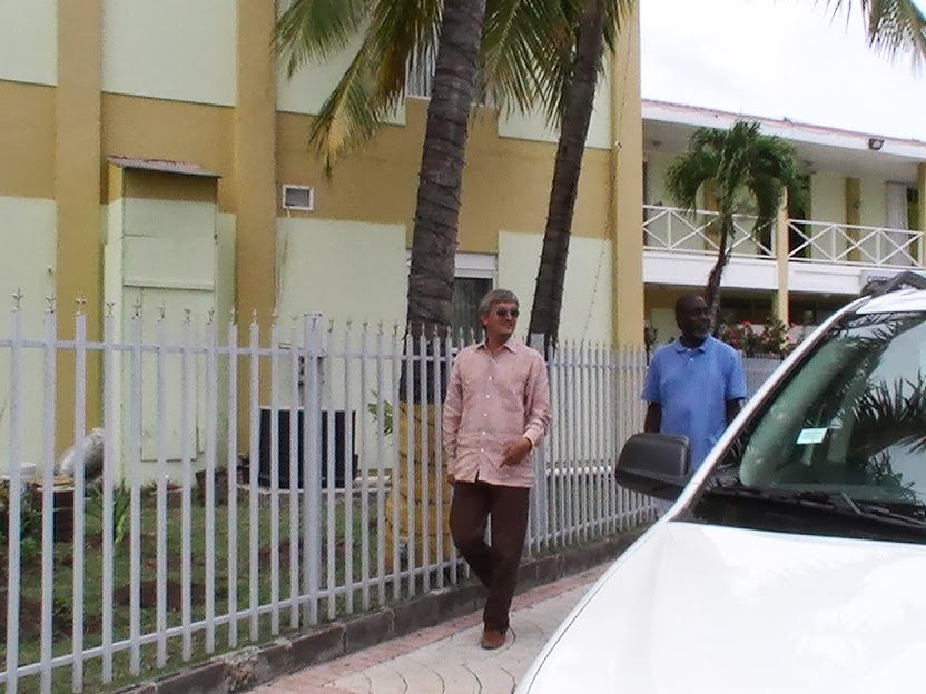 ANTI FAKE FEMINIST blogs judith roumou: St Maarten forms third ...