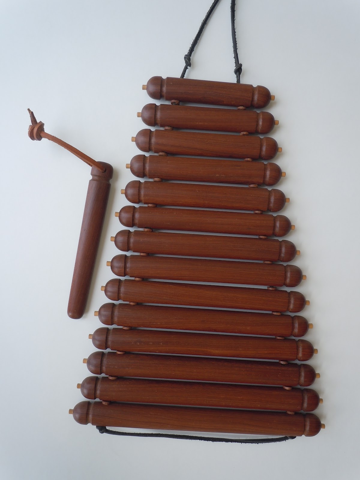 Nuno Russel - Instrumentos Musicais: Outros Idiofones