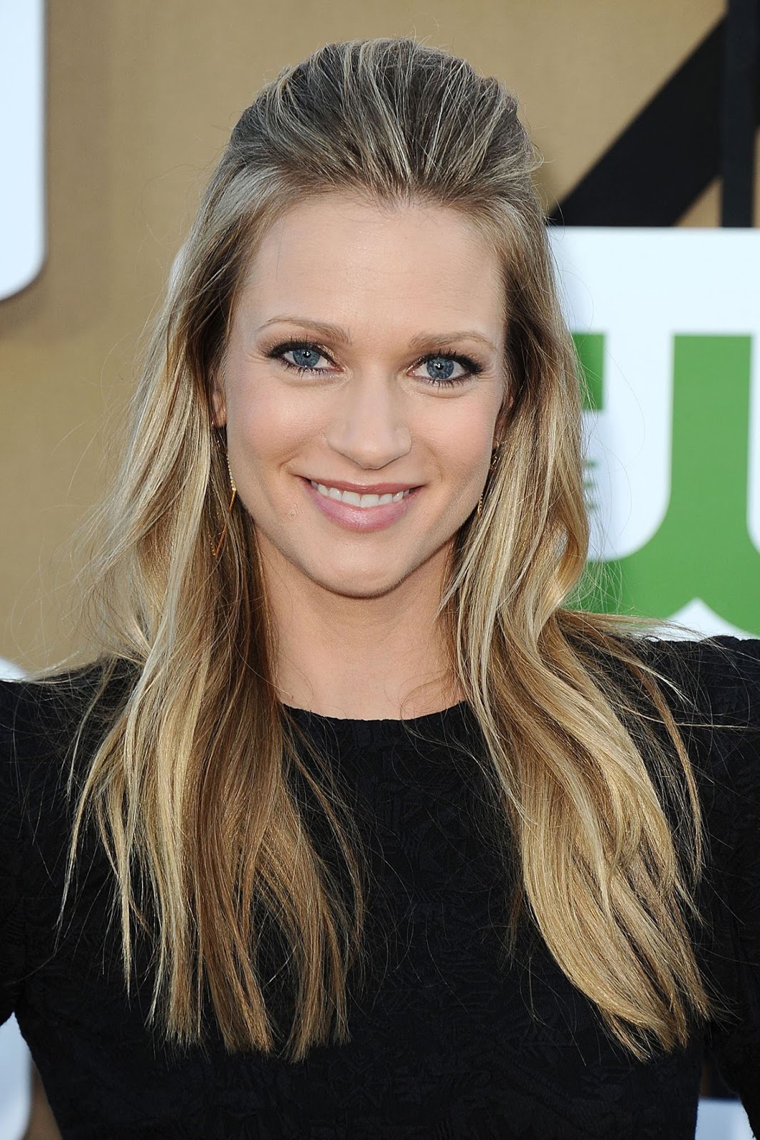 The ABC´s of Beauty: Andrea Joy Cook aka A.J Cook (Galería 1)