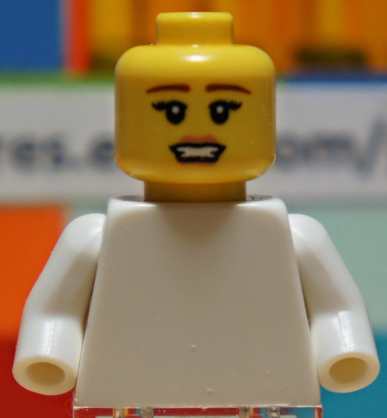 LEGO Head Piece SCARED LADY Red Lips Surprised Face - Part for ...